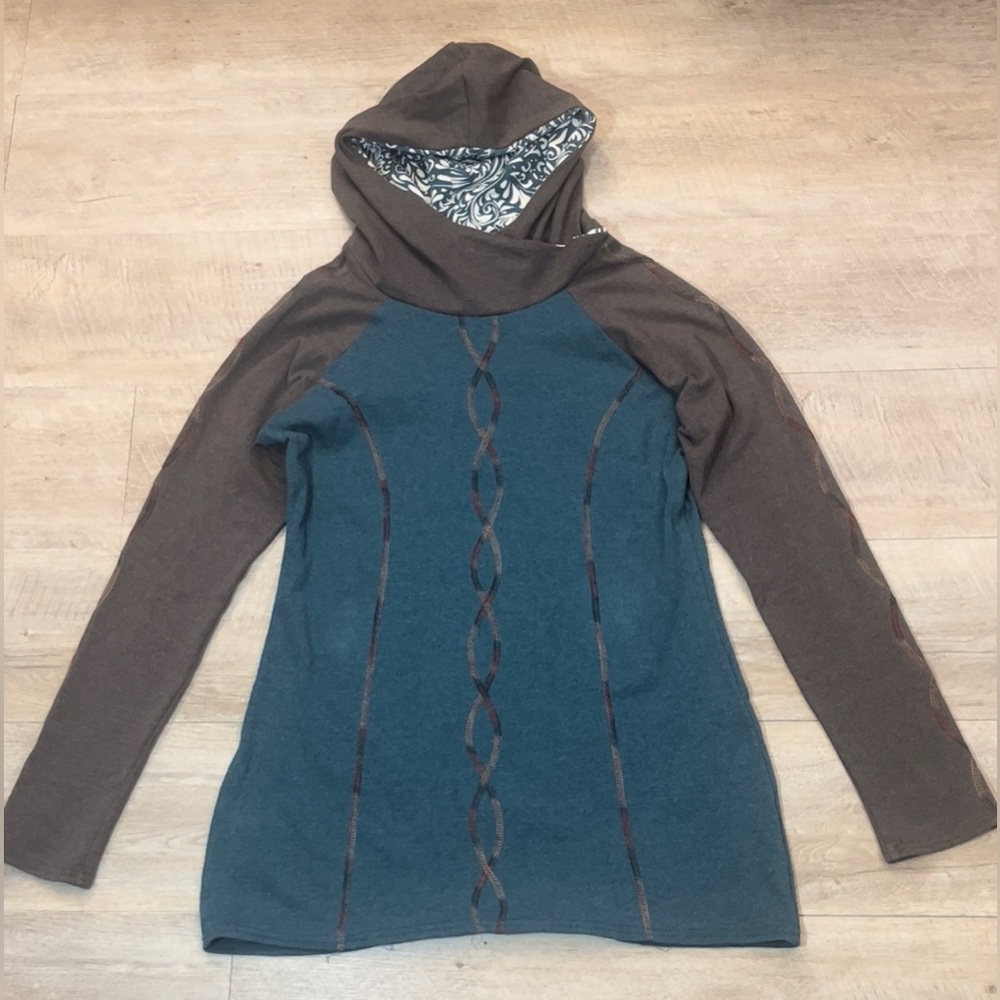 Laura Hlavac Dna Tri-Color Funnel Neck Hoodie Size La… - Gem